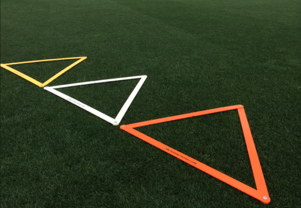 Team Set of 6 Training Triangle Cones for Soccer Training with Carrying Bag + Triangle Training ...